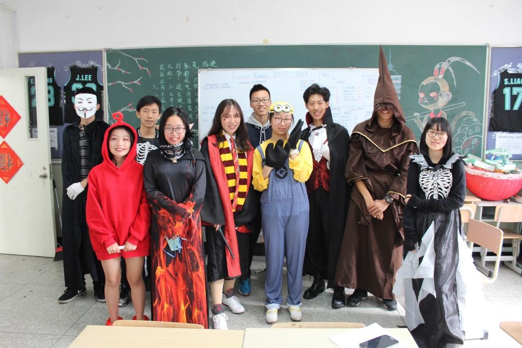 Halloween - Luwan Senior High School